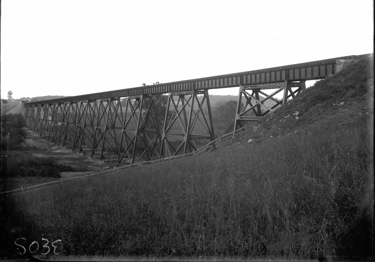 Elkview railroad bridge, diagonal · Media Historic Archives